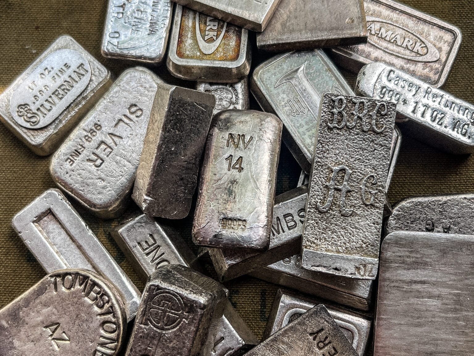 Why Vintage Silver Bars are A Better Hedge Against Inflation Than Other ...